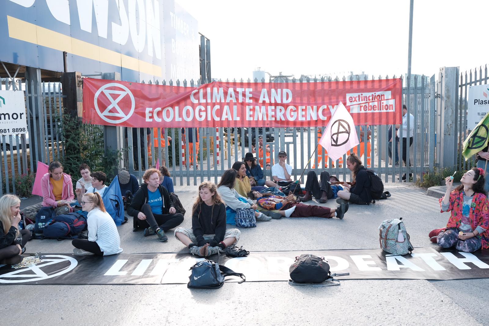 Blocked bridges and concrete closures: Summer Uprising Day 2 gets ...